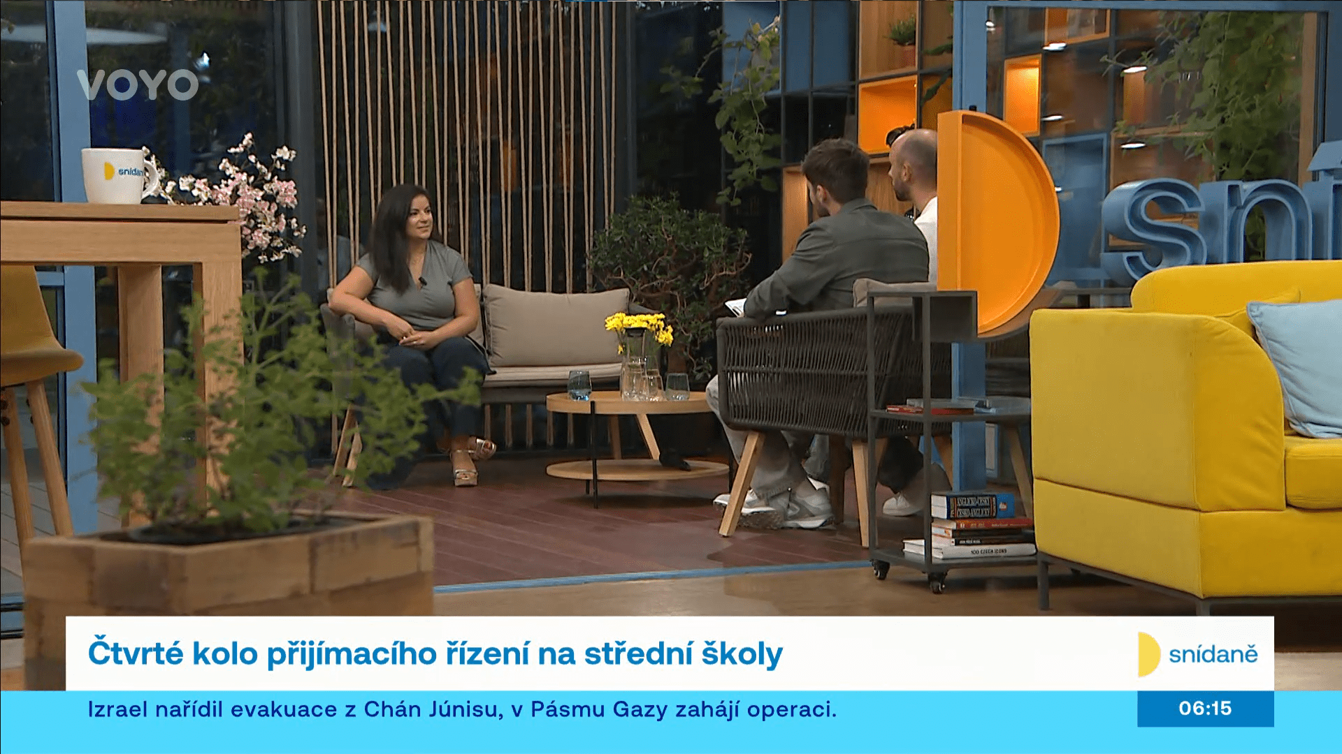 Gymnázia, lycea, střední a základní školy